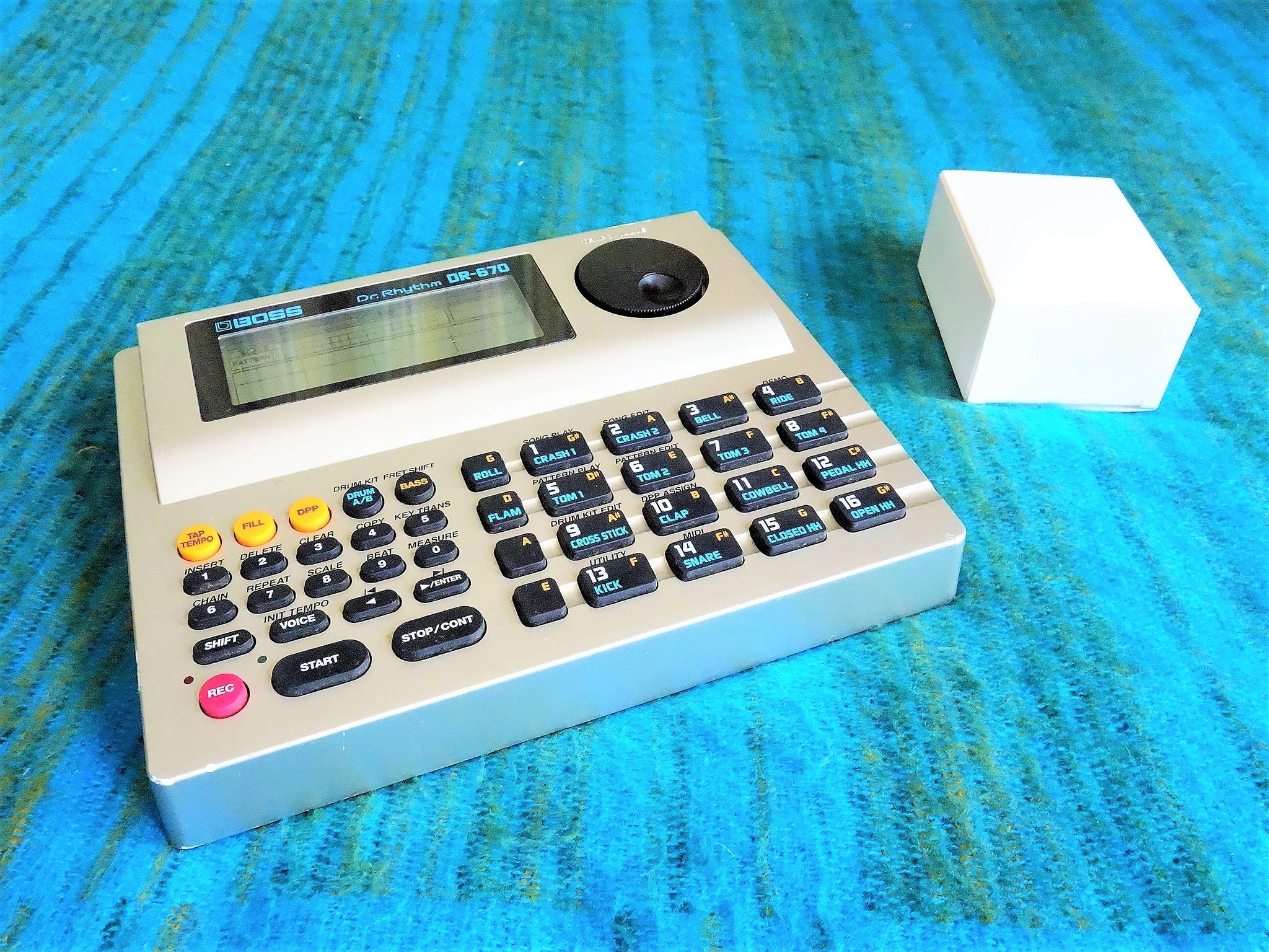 Boss Dr 110 Dr Rhythm Drum Machine Including Original BOSS Case. Excellent